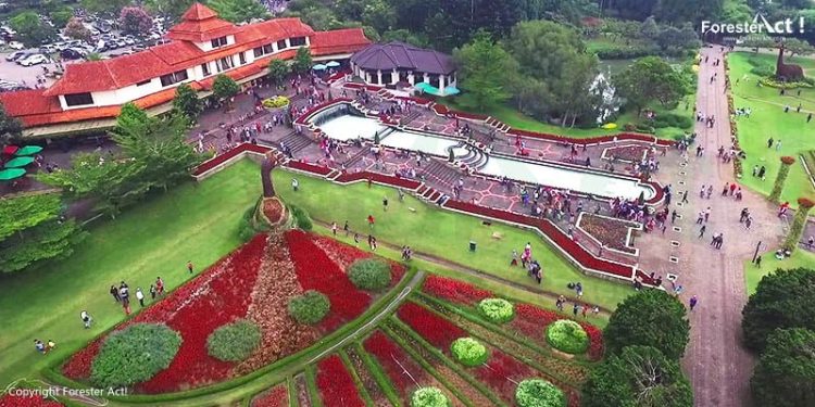 Wisata Taman Bunga Nusantara Cianjur - Teropong Media