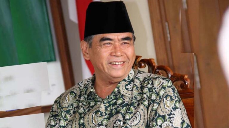 Adik Panji Gumilang Rangkap Tugas Jadi Intel BIN dan Petinggi Mahad Al Zaytun? - Teropong Media