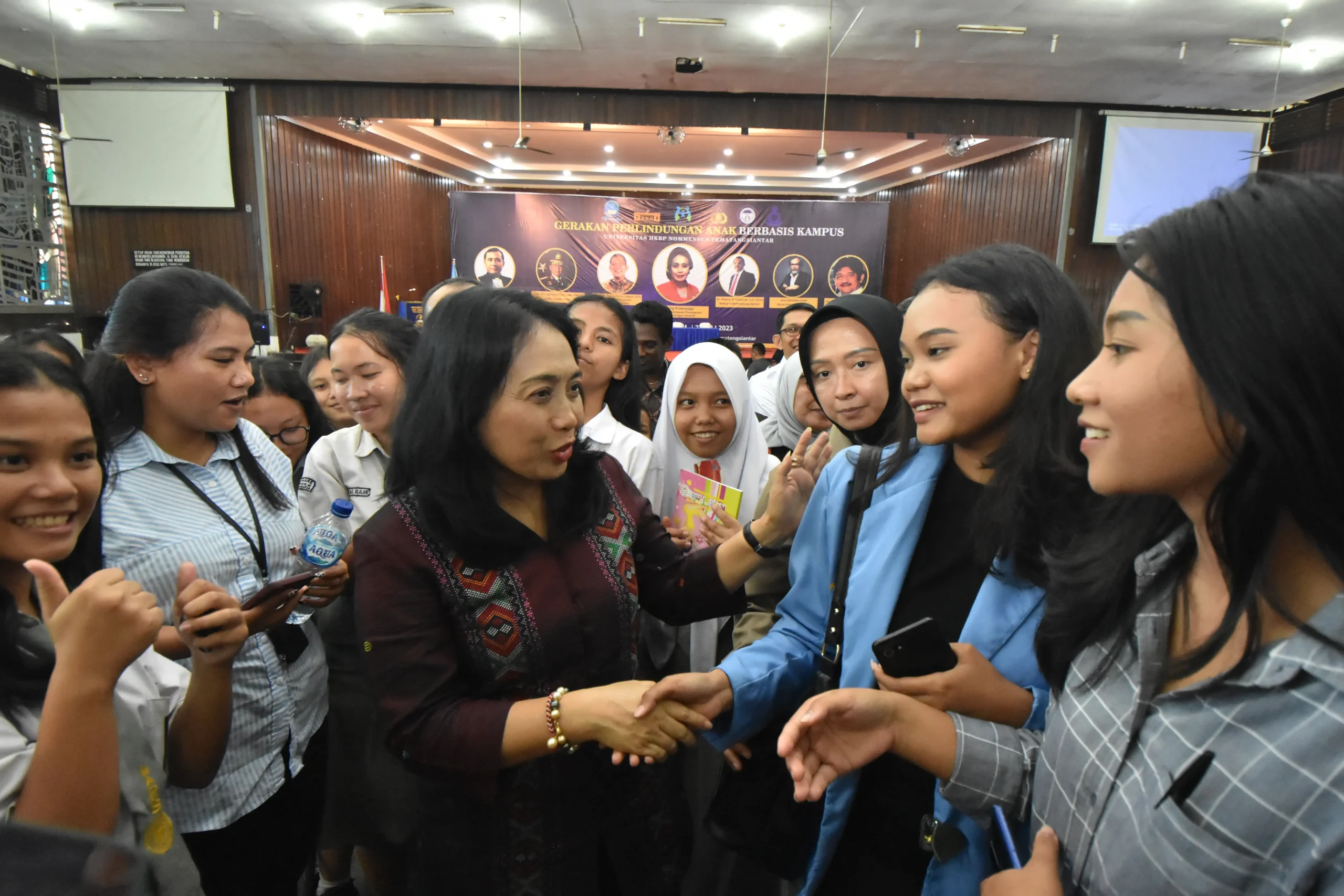 Menteri Bintang: Institusi Pendidikan Belum Aman dari Tindak Kekerasan ...