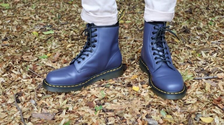 Rekomendasi Sepatu Docmart untuk Pria, Bikin Kamu Tambah Macho ...