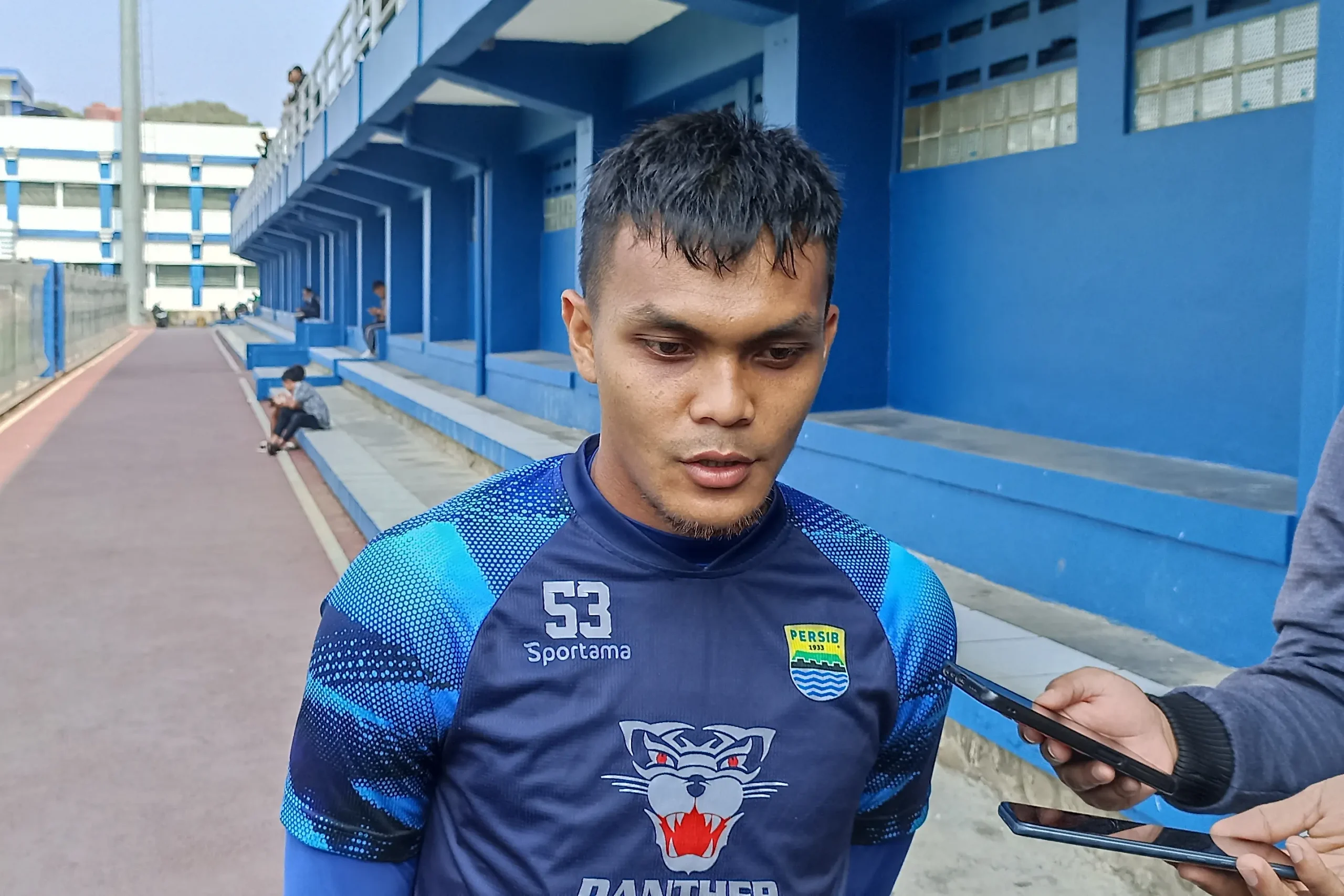 Kembali dapat Panggilan PSSI, Rachmat Irianto Senang - Teropong Media