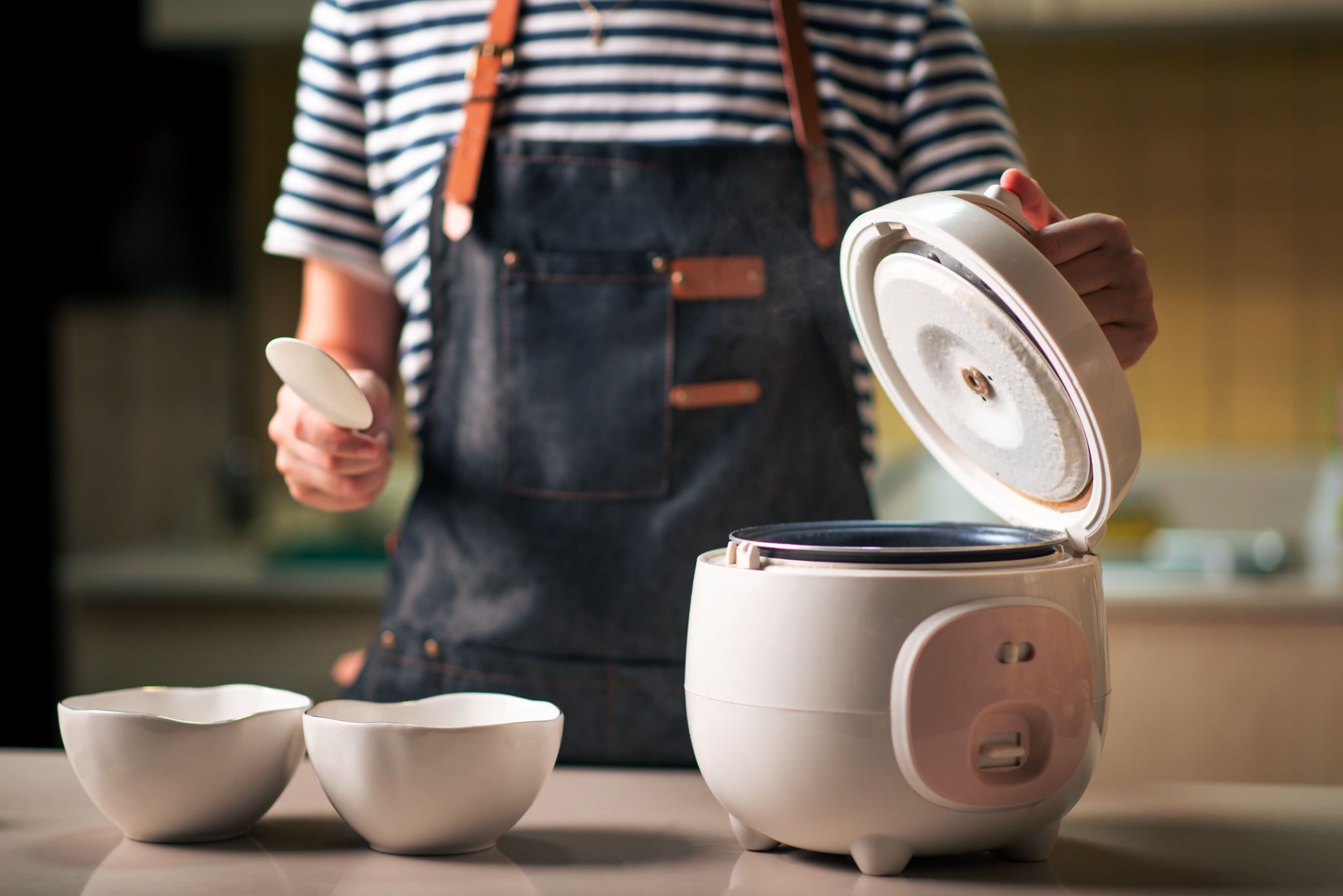 Cek Disini, Syarat Penerima Rice Cooker Gratis dari Pemerintah ...