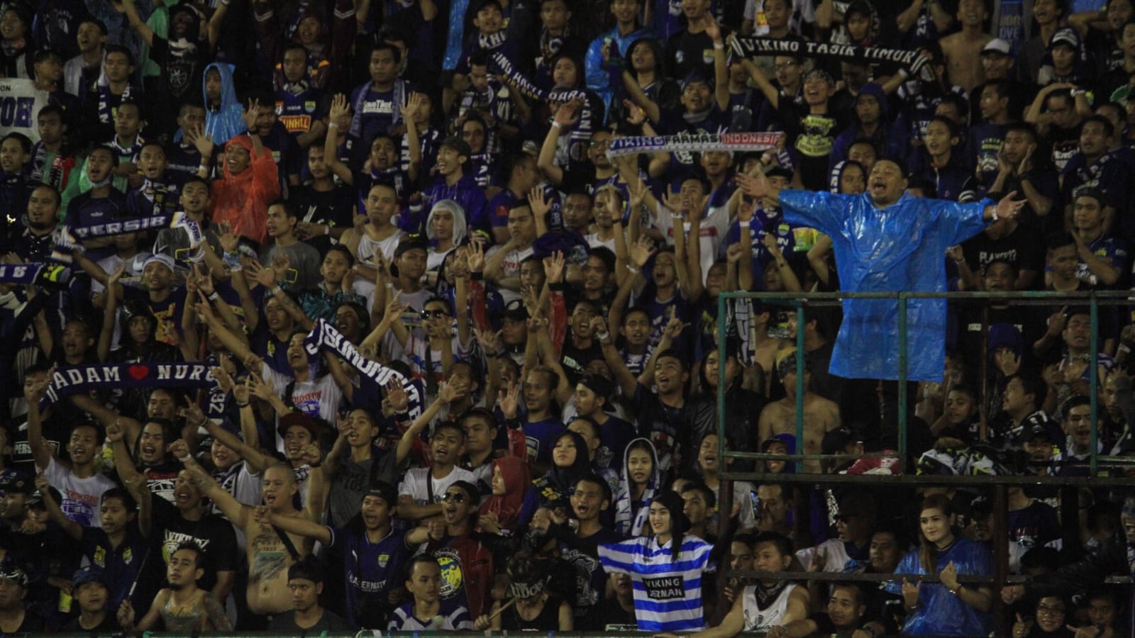 Viking Persib Club Kembali Tunjuk Yana Umar Sebagai Sang Dirigen ...