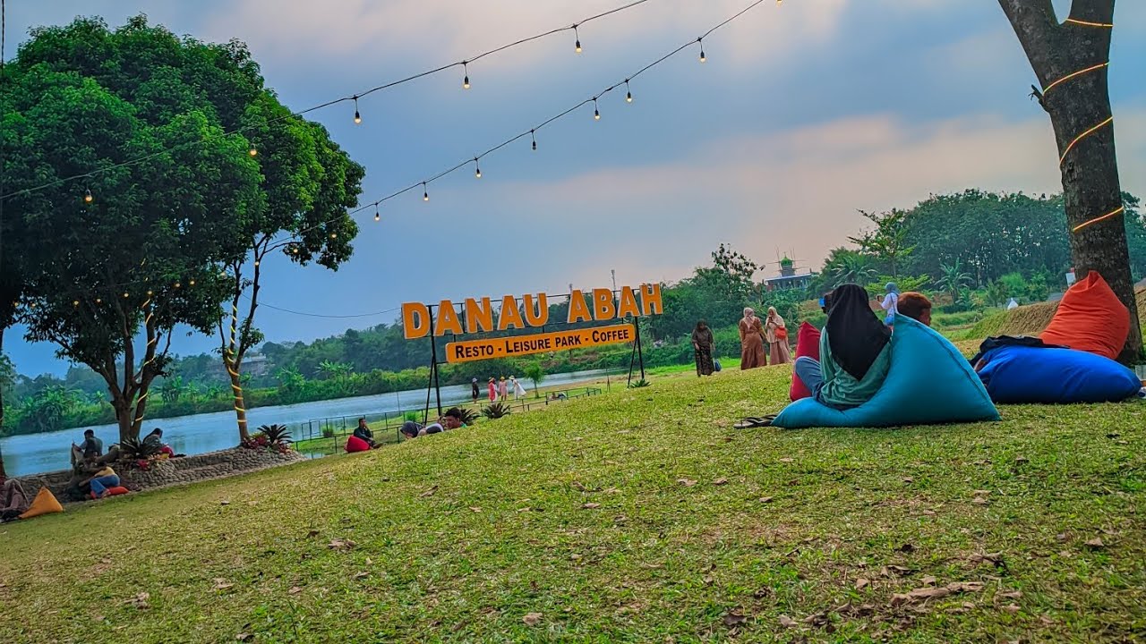 4 Destinasi Wisata Alam Dekat dengan Danau Abah Cisauk - Teropong Media