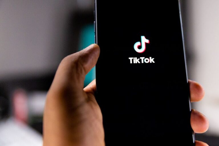 TikTok Luncurkan Fitur Baru yaitu Akun Artis TikTok - Teropong Media