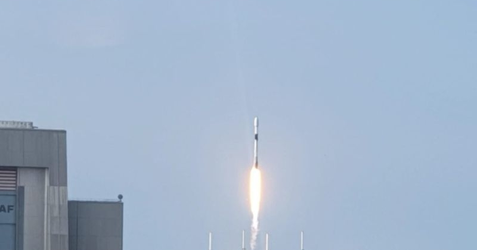 Apa Itu Proyek Infrastruktur Telekomunikasi "Tol Langit" Garapan ...