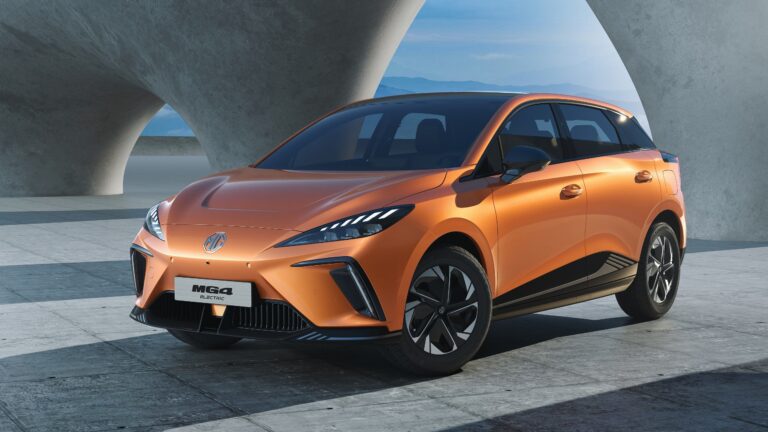 Perbandingan MG4 EV vs Wuling Binguo Harga Rp400 Jutaan, Pilih Mana ...