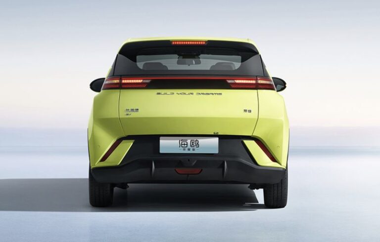 BYD Rilis Dolphin Versi Mini Sentuhan 'Lamborghini', Harga Rp150 Jutaan ...