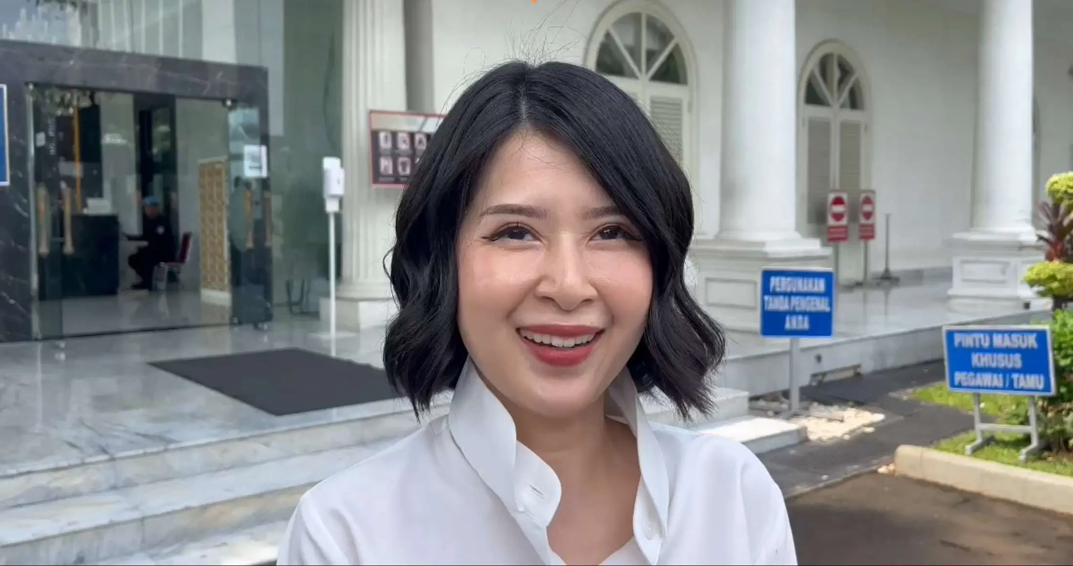 Soal Rekaman Suara Jokowi yang Diputar Hasto, Grace: Fokus Urus Kasus Harun Masiku - Teropong Media