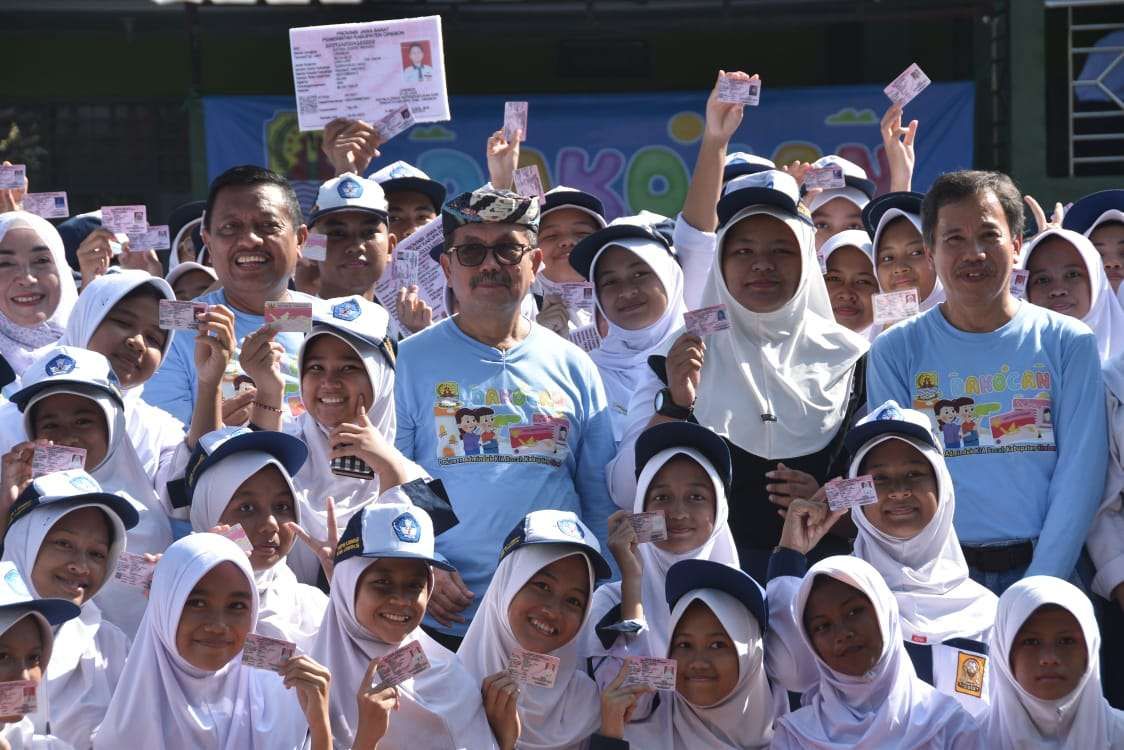 Bupati Cirebon Luncurkan Program 'DAKOCAN' - Teropong Media