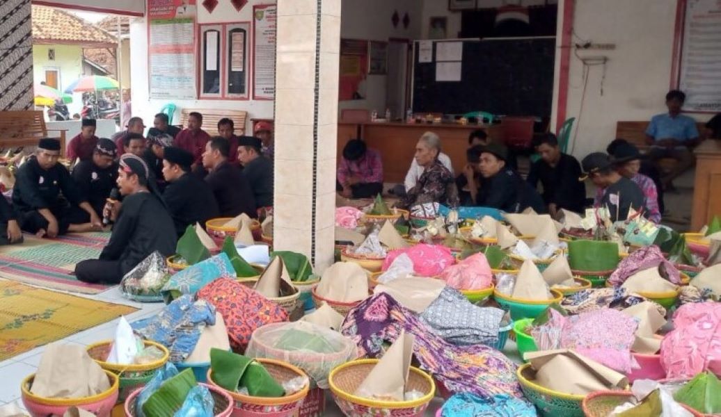 Memaknai Tradisi Mapag Sri di Tanah Indramayu: Wujud Syukur atas Panen ...