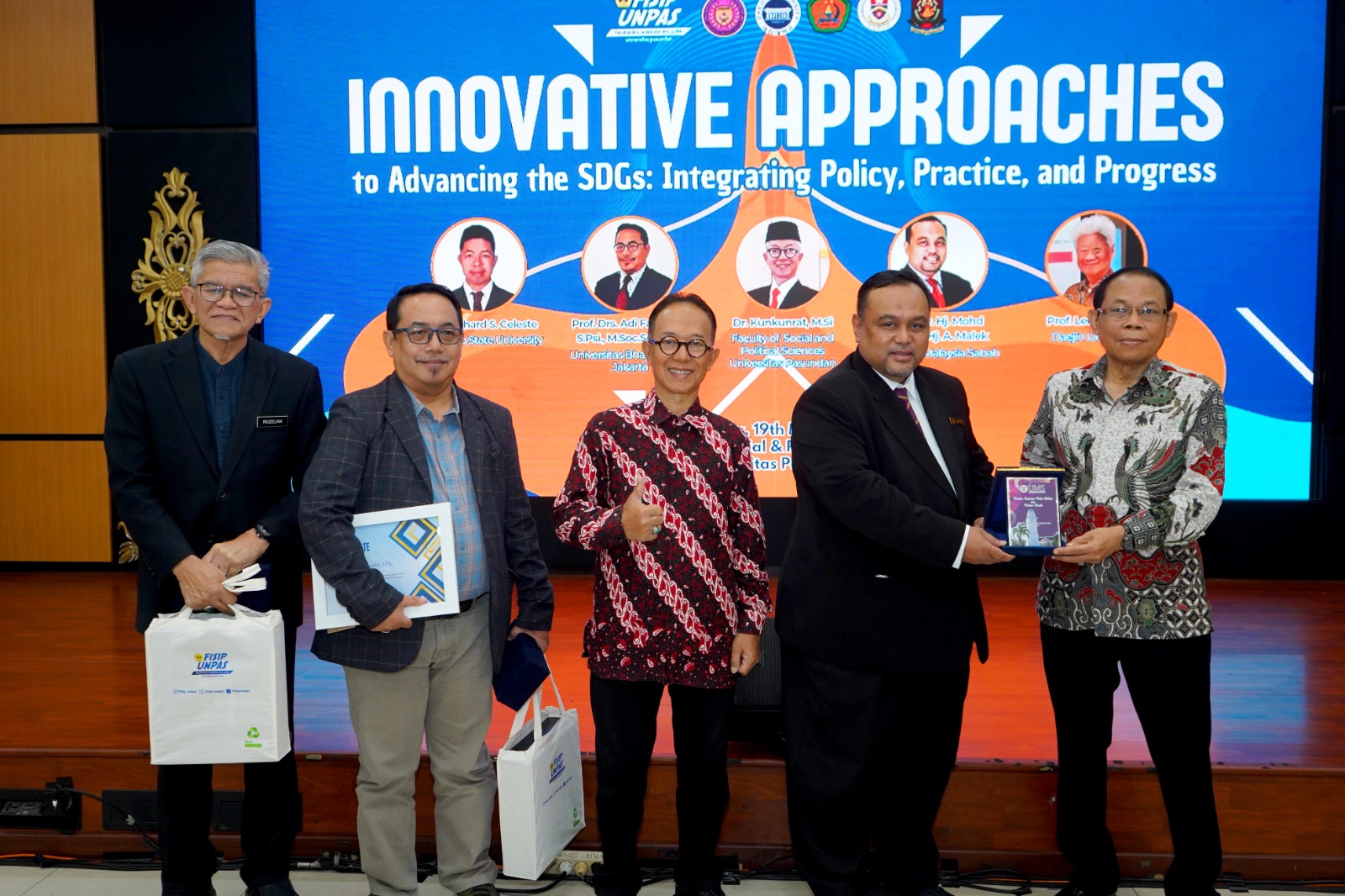 FISIP Universitas Pasundan, Perkuat Kolaborasi Global Lewat Seminar ...