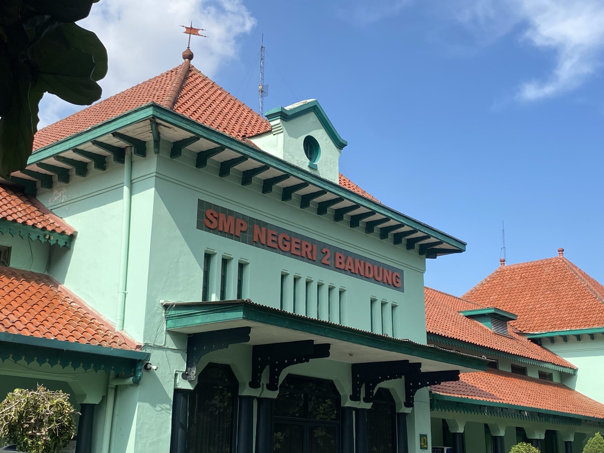 SPMB 2025 Resmi Dibuka, SMPN 2 Bandung Siap Terima 374 Siswa dengan ...