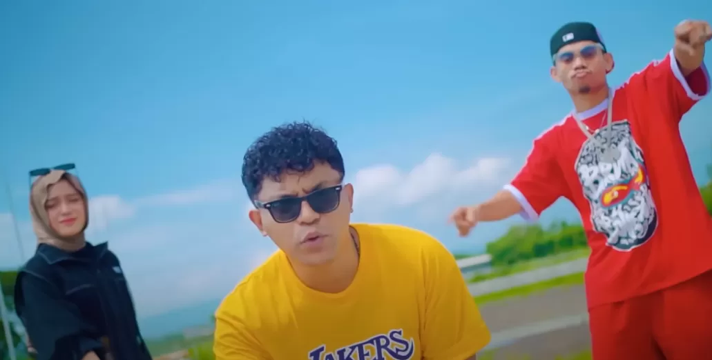 Makna Lagu Tabola Bale-Silet Open Up, Cinta yang Semakin Tumbuh ...