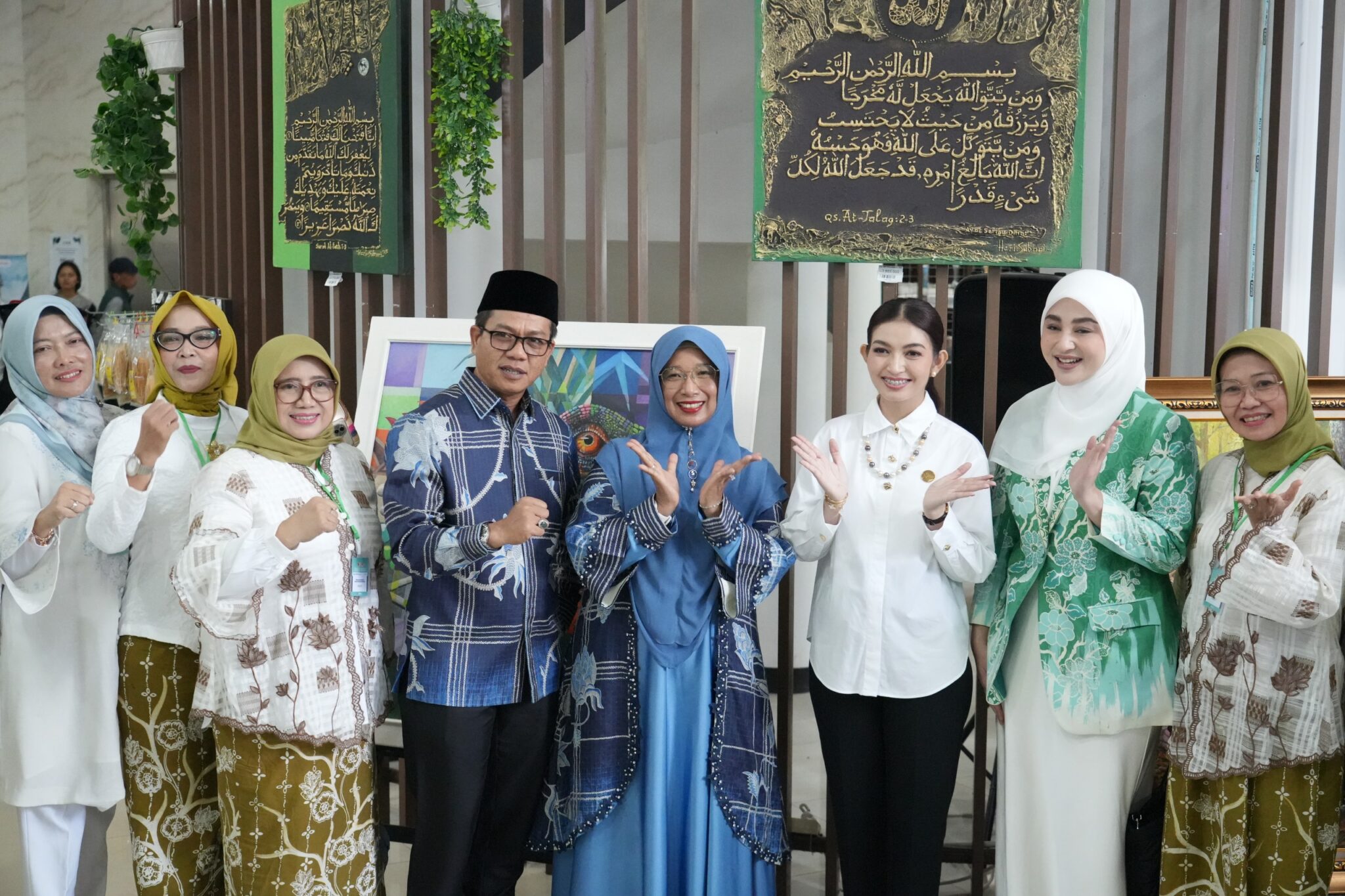 Selvi Gibran Dorong UMKM Batik Kabupaten Bandung, Dorong Motif Kina ...