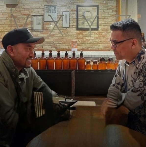 Kemunculan Sahroni dengan Bro Ron, Sinyal Gabung PSI? - Teropong Media