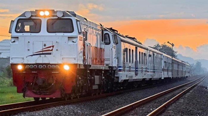 Kereta Api Kilat Pajajajaran Jadi Saingan Whoosh, Bandung-Jakarta 1,5 ...