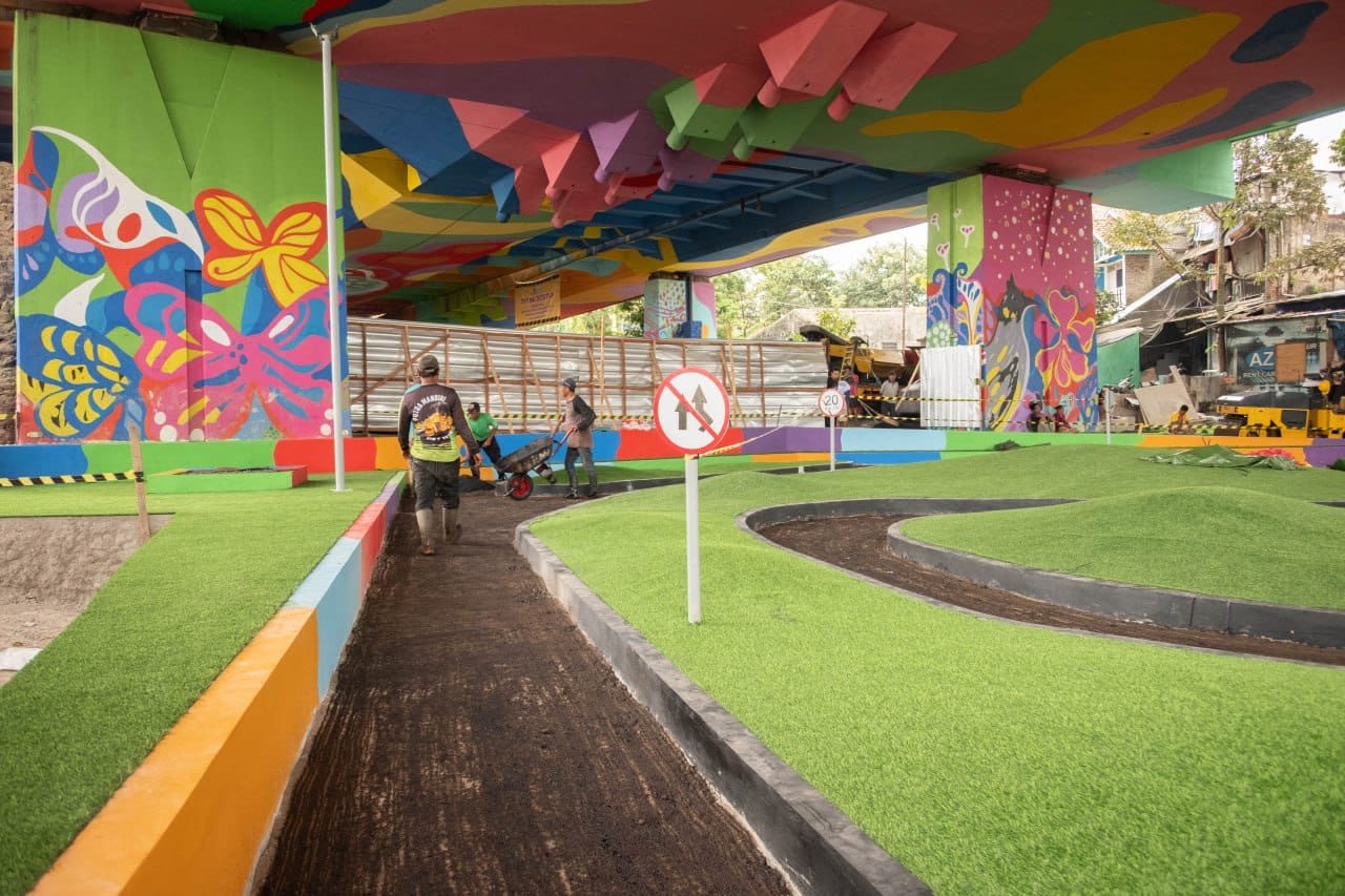 Kolong Jembatan Pasupati Disulap Jadi Ruang Olahraga, Rampung ...