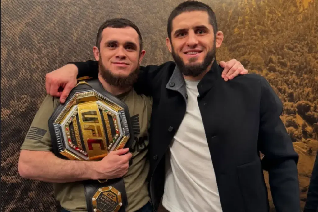 Islam Makhachev Bocorkan Calon Lawan Debut John Pork di UFC - Teropong ...