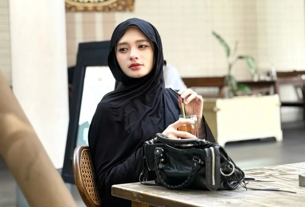 Inara Rusli Jadi Sasaran Cancel Culture, Dicoret Rumpi TV dan ...