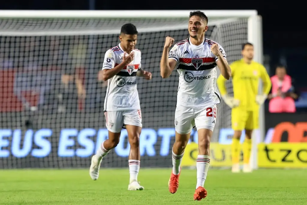 Prediksi Skor Boston River vs São Paulo Copa Sudamericana 2026 ...
